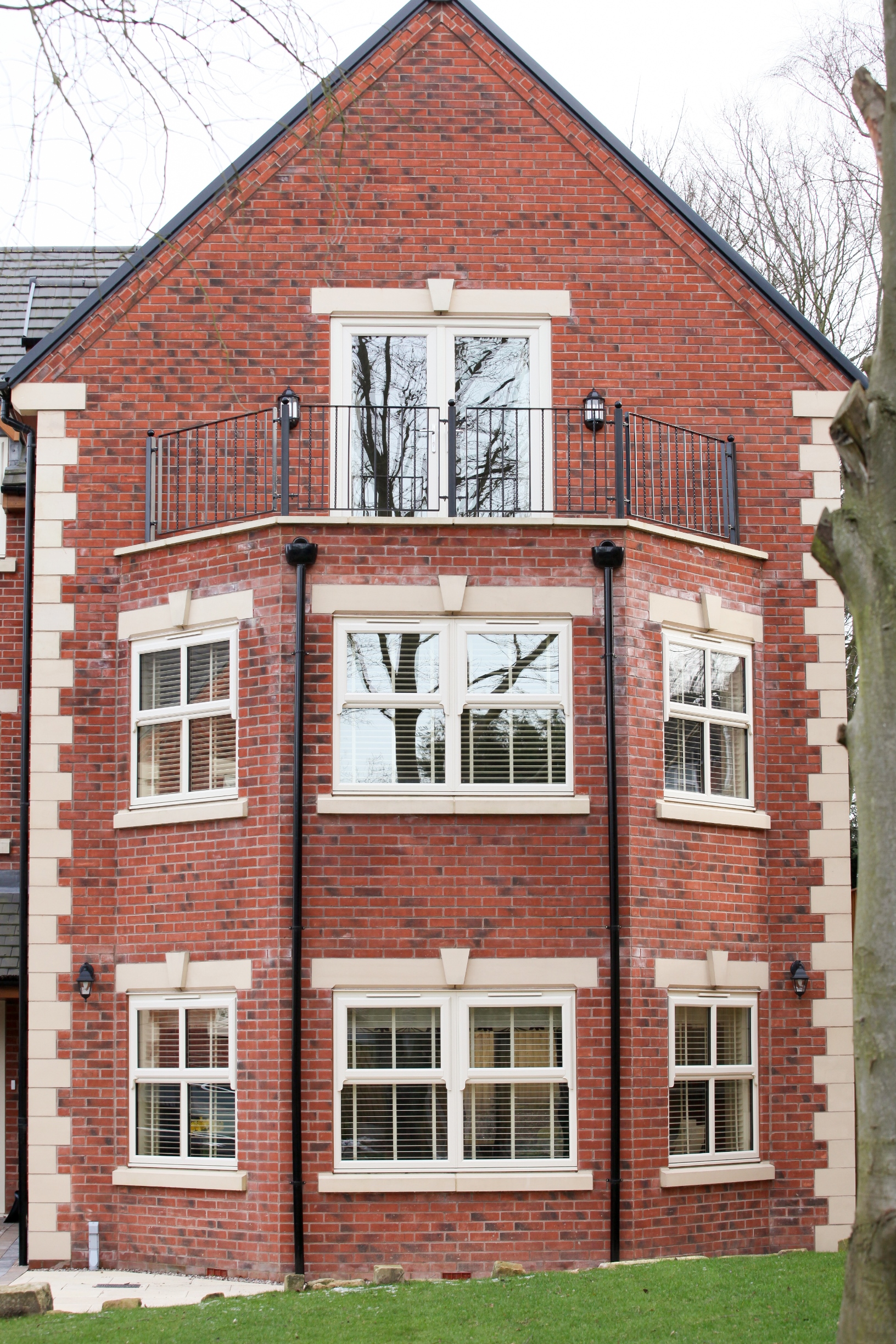 Energy Efficient uPVC Casement Windows | MO Windows Northants